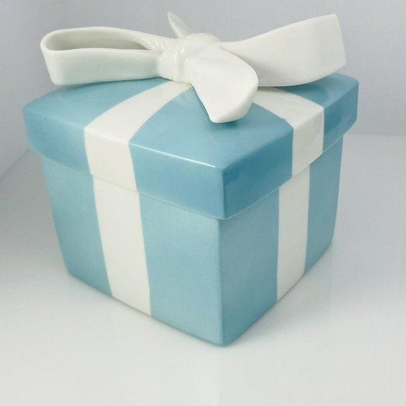 Tiffany & Co. | Accents | 43 Large Tiffany Porcelain Blue Trinket Gift ...